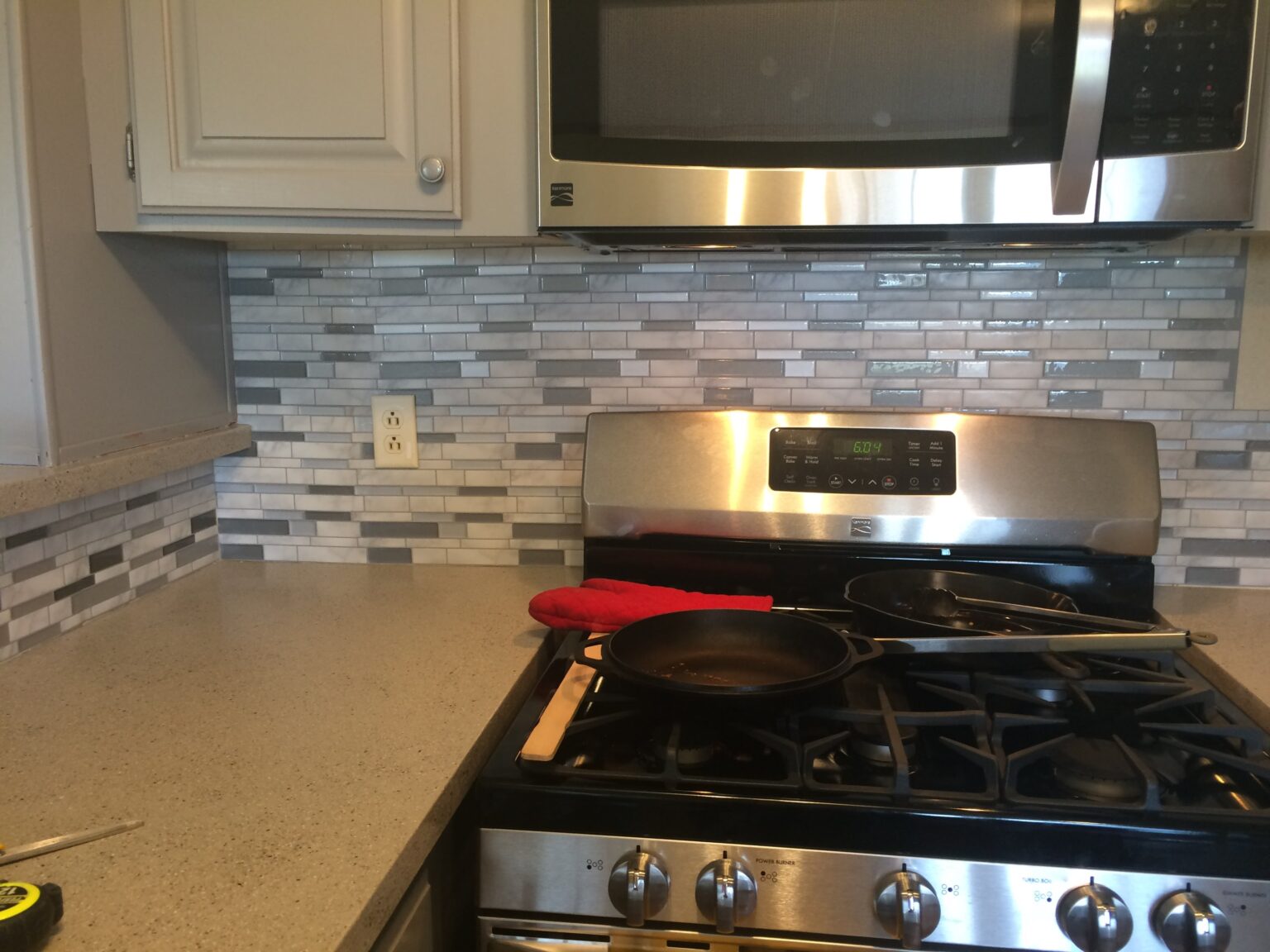 5+ Years with Sturdy SpreadStone™ Kitchen Countertop - Daich Coatings
